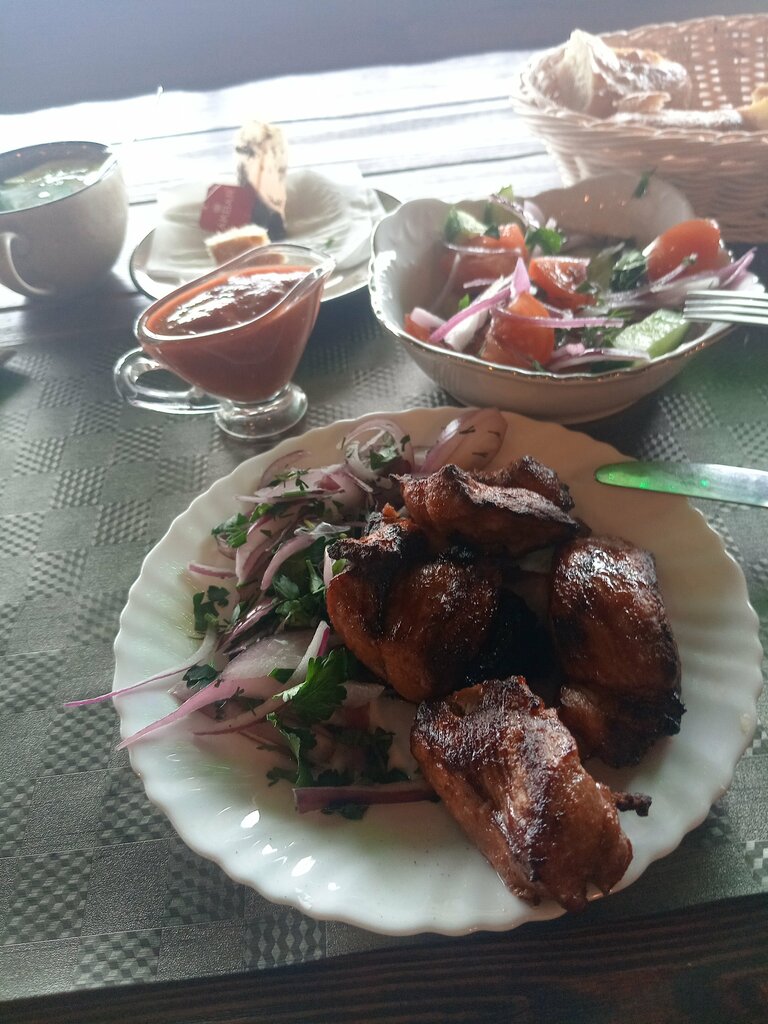 Restoran Шашлычный Двор, Tiumen, foto