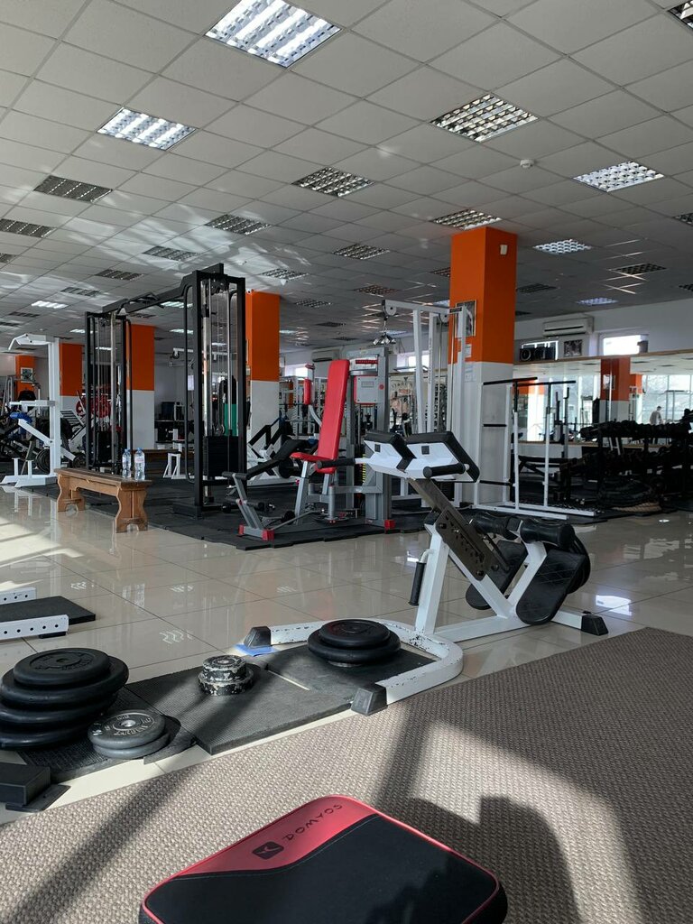 Spor ve jimnastik salonları Gym Center of Gravity, Ust‑Labinsk, foto