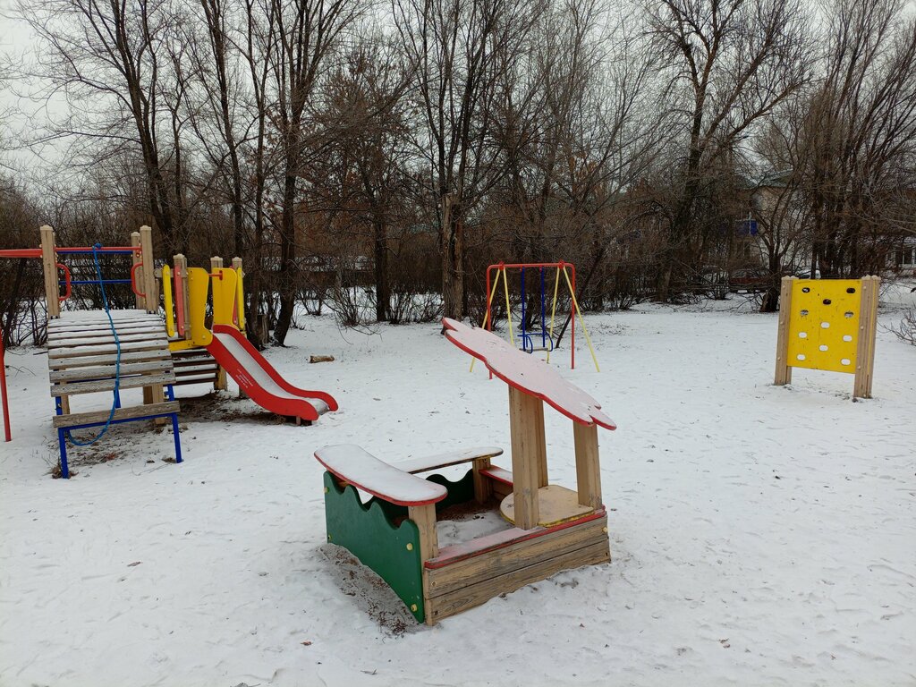 Oyun alanı Playground, Balakovo, foto