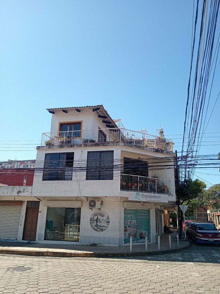 Özel ağız ve diş sağlığı klinikleri ve muayenehaneleri Equipdent, Santa‑Krus, foto