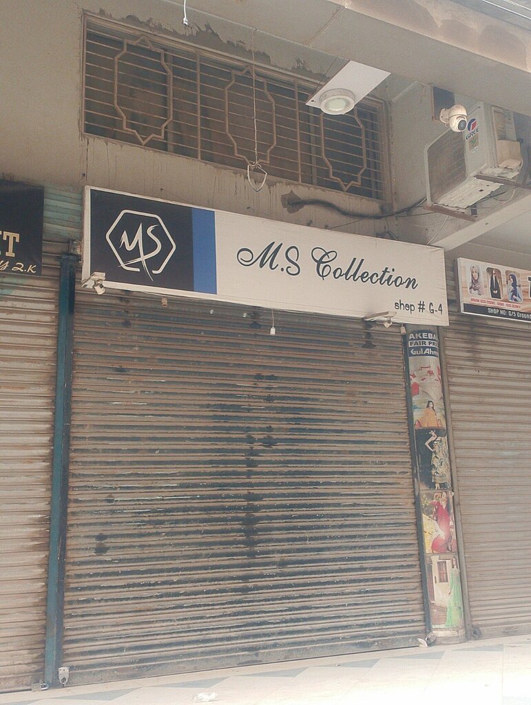 Dış giyim mağazası M. s collection, Karaçi, foto