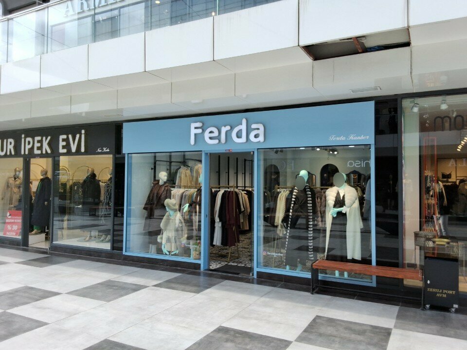 Giyim mağazası Ferda, İstanbul, foto