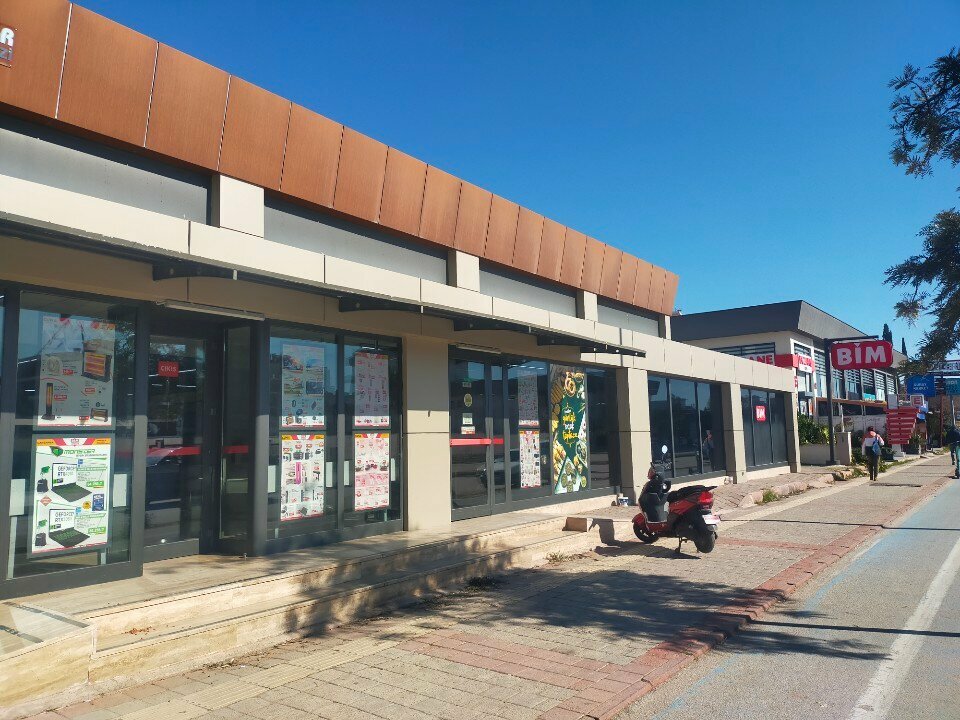 Süpermarket Bim, Antalya, foto