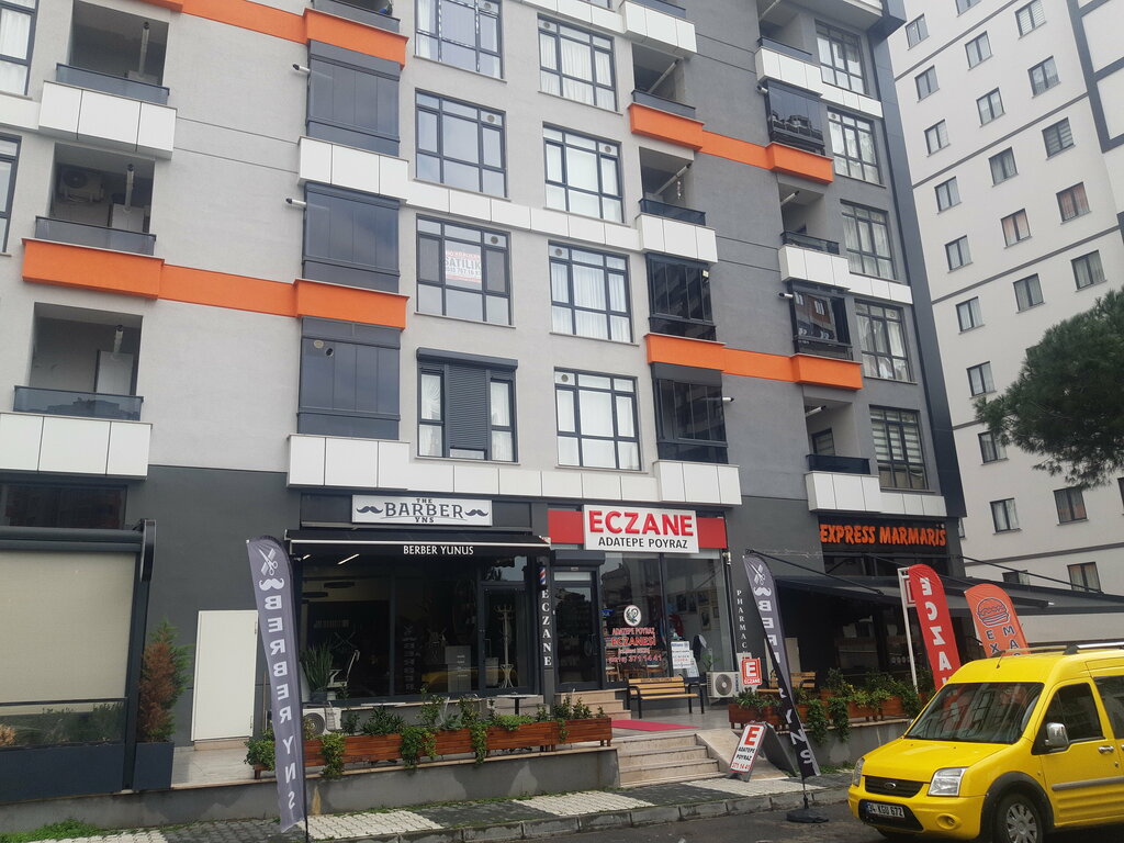 Eczaneler Adatepe Poyraz Eczanesi, İstanbul, foto