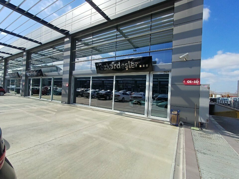 Otomobil satış galerileri Özkardeşler Otomotiv, Ankara, foto