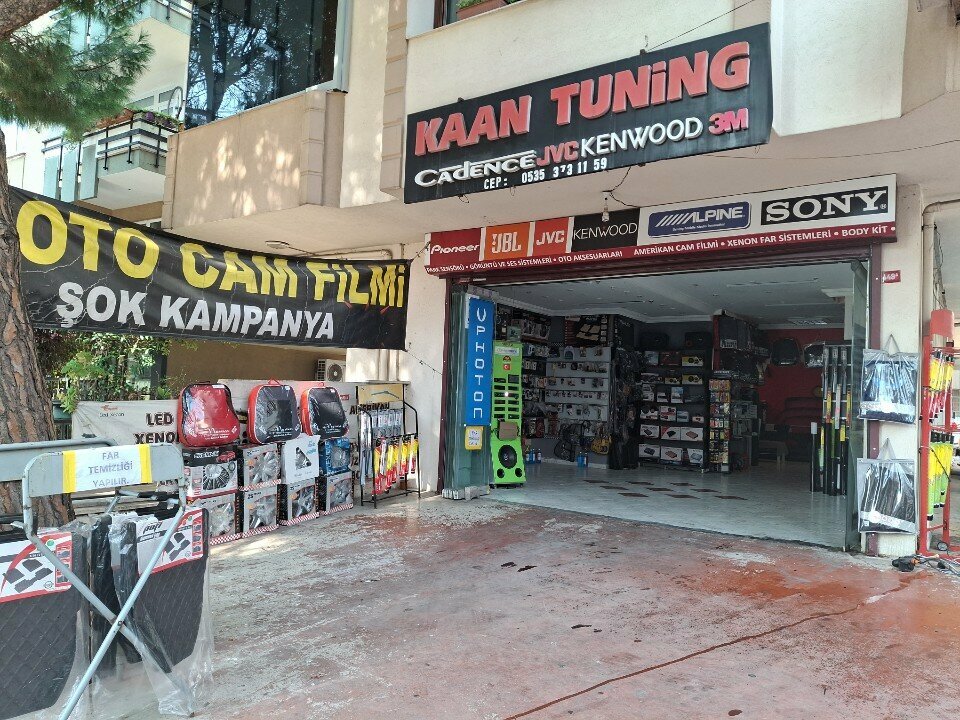 Otomobil yedek parçaları Kaan Tuning, İstanbul, foto