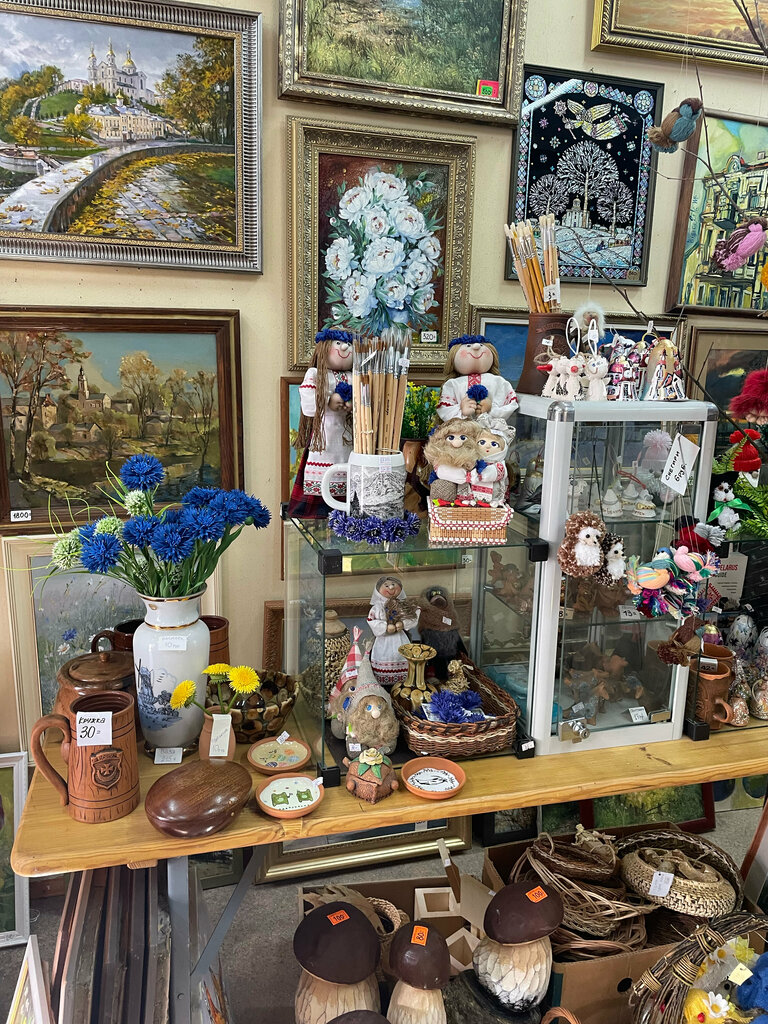 Hediyelik eşya mağazaları Fest Khudozhestvenny salon Gu Kik Zolotoye Koltso g. Vitebska Dvina, Vitebsk, foto