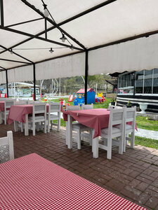 Çınar Bahçe Yörük Çadırı (Bilecik, Bilecik Merkez , Pelitözü Mah., Pelitözü Gölpark), restoran  Bilecik'ten
