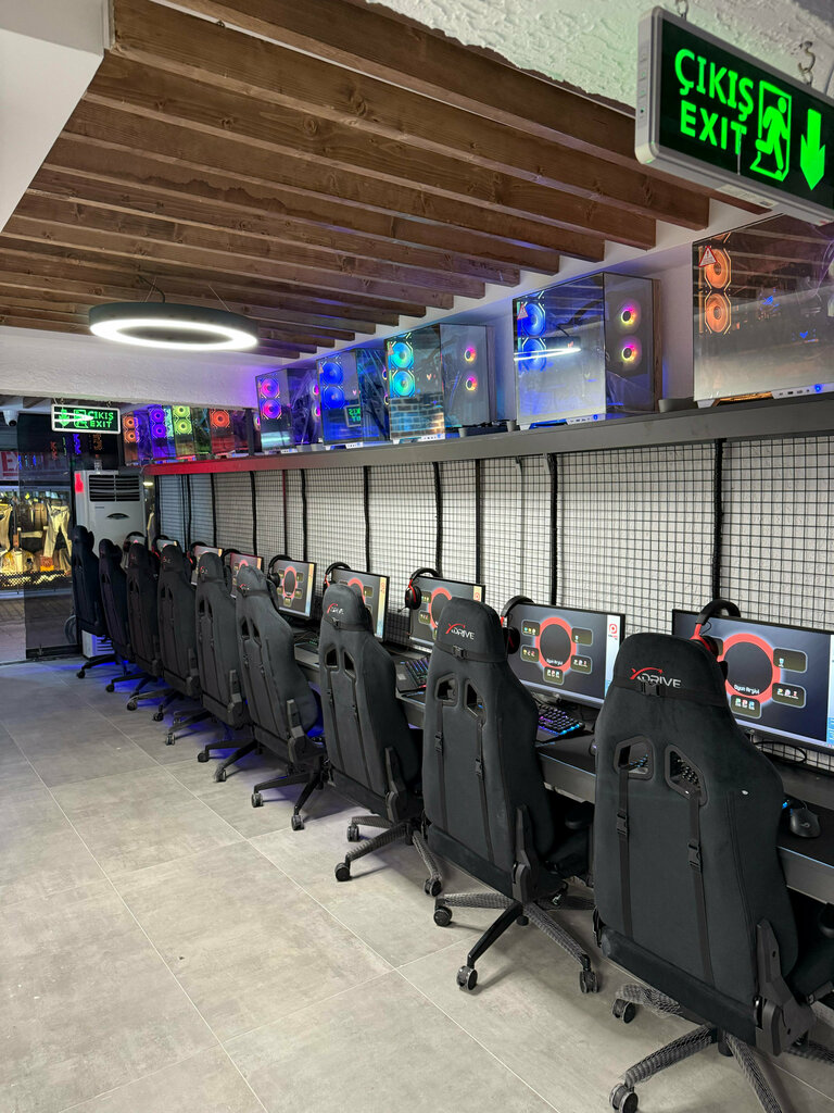 i̇nternet kafeler Gamestation İnternet Cafe & Bilardo, İzmir, foto