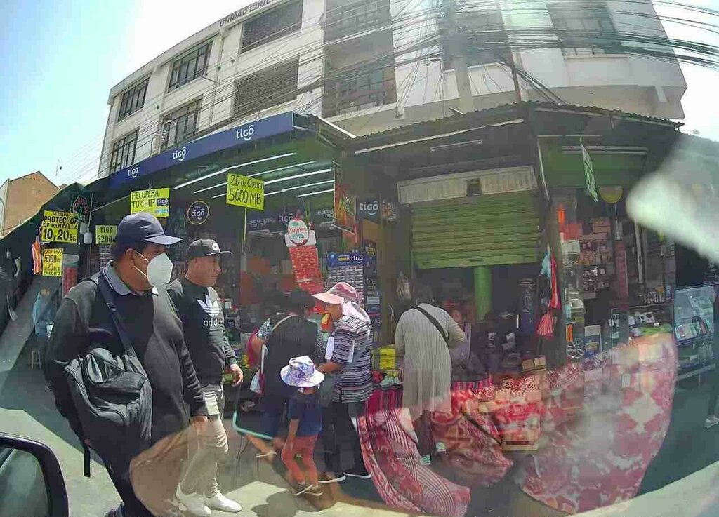 Mini-market Commercial Spot, Cochabamba, foto