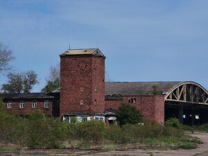 Ангар гидросамолетов № 5 (Kaliningrad Region, Baltiysk, Baltiyskaya kosa), unutulmaz olayların yeri  Baltiysk'ten
