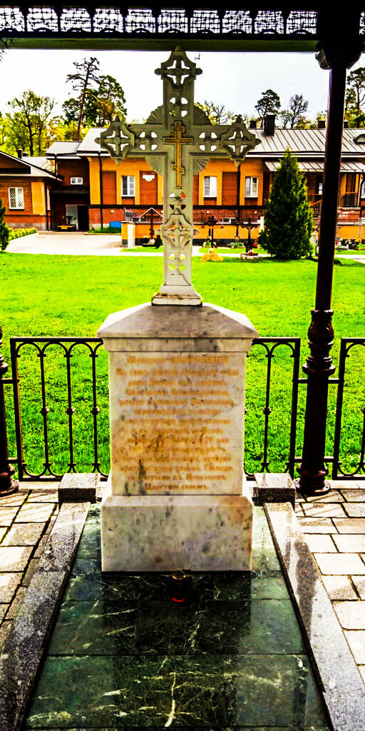 Ünlü kişilerin mezarları Монахиня Ефросиния, Kozelsk, foto