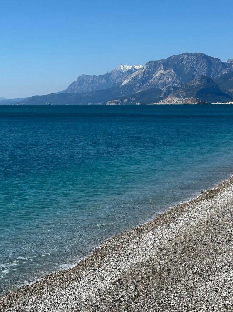 Kültür ve eğlence parkları Konyaaltı belediye halk plajı, Antalya, foto