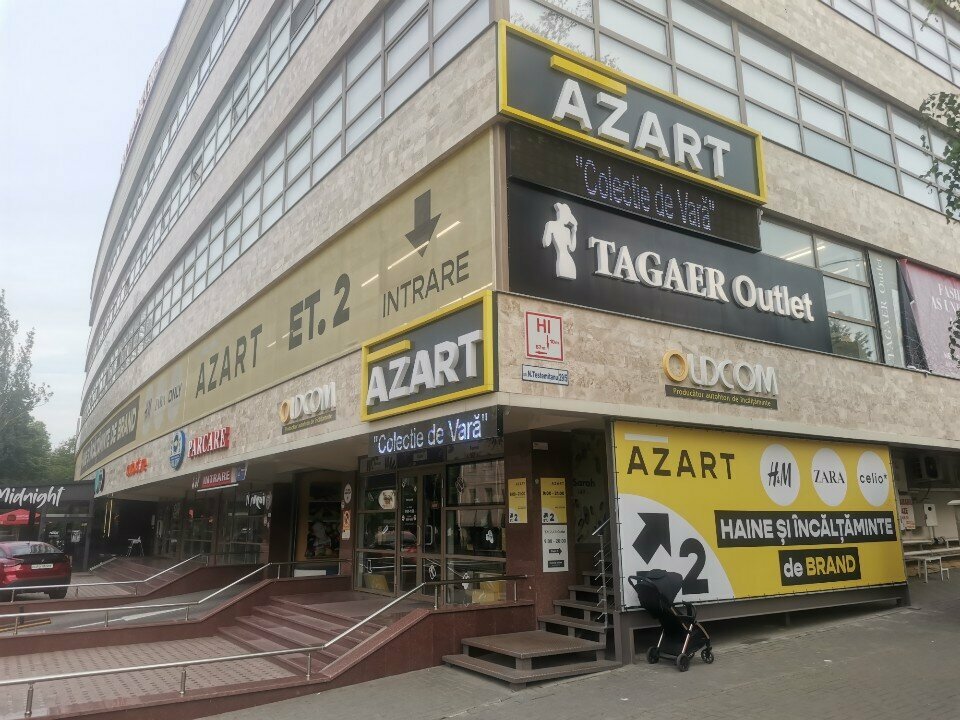 Giyim mağazası Azart, Kişinev, foto