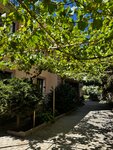 Пансионат Александрия (Набережная улица No:7/99, село Песчаное), otel  Kırım Cumhuriyeti'nden