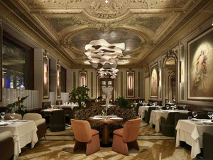 Savoy (Pushechnaya Street No:6, Moscow), restoran  Moskova'dan