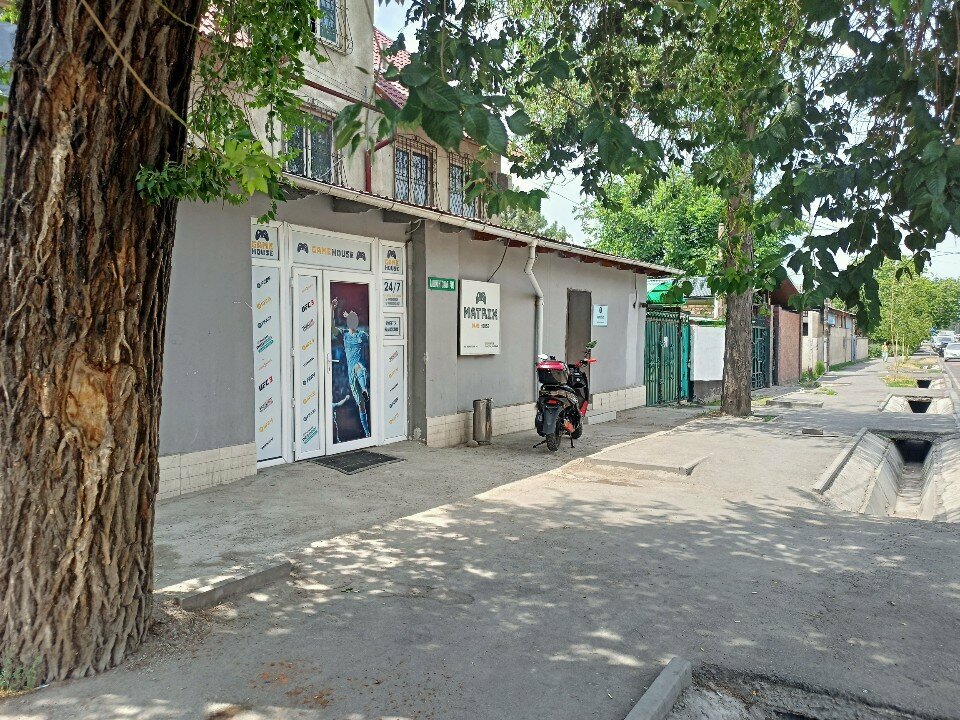 Oyun salonları Matrix Game House, Bişkek, foto