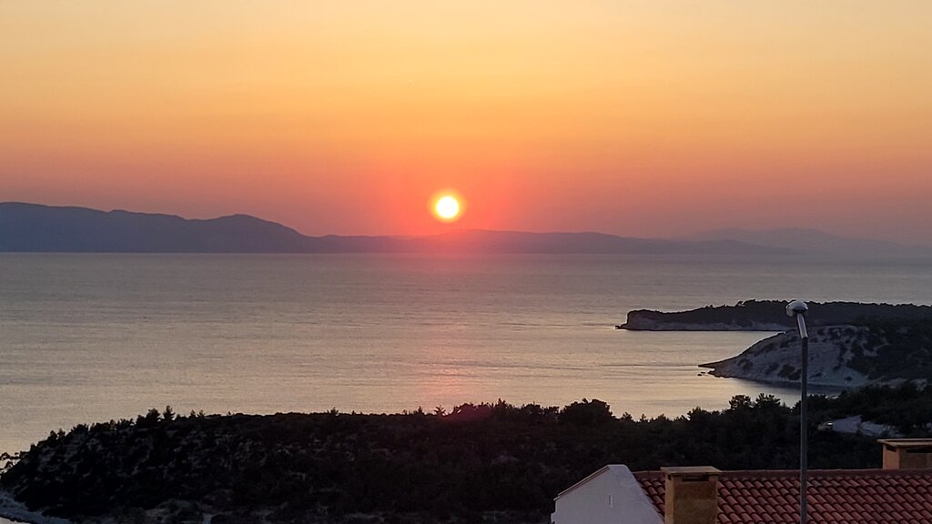 Konut blokları Hayıtlı Koyu Turizm Geliştirme Kooperatifi, Dikili, foto