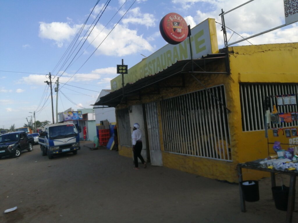 Bar Torrino's Bar, Maputo, foto