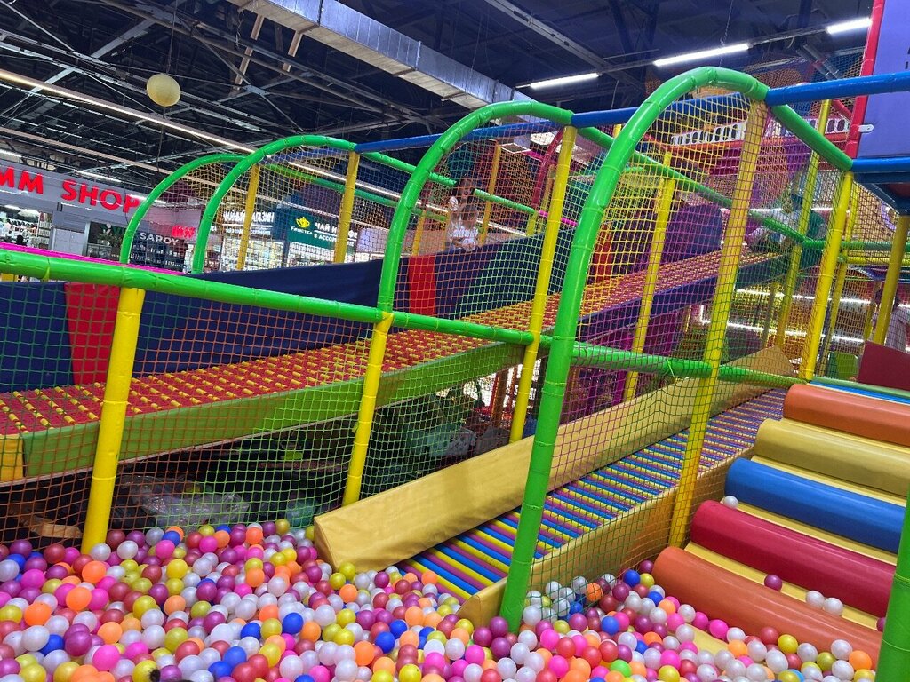 Oyun alanı Joy Park Magnum, Taşkent, foto