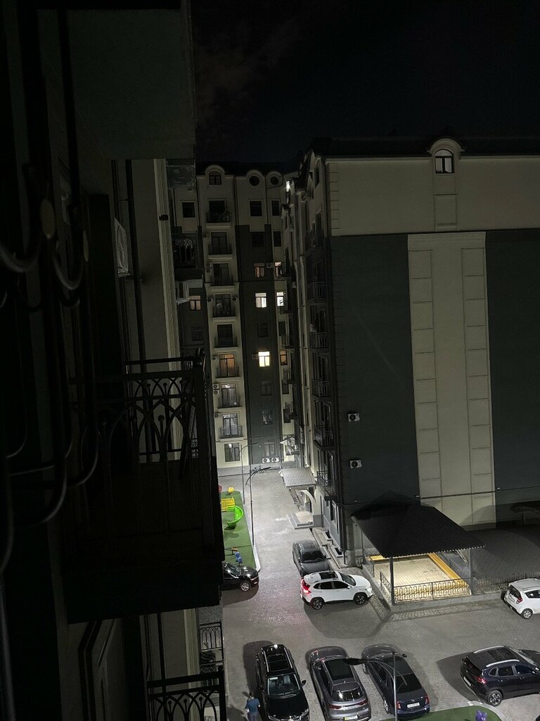 Konut blokları New Manzur Houses, Taşkent, foto