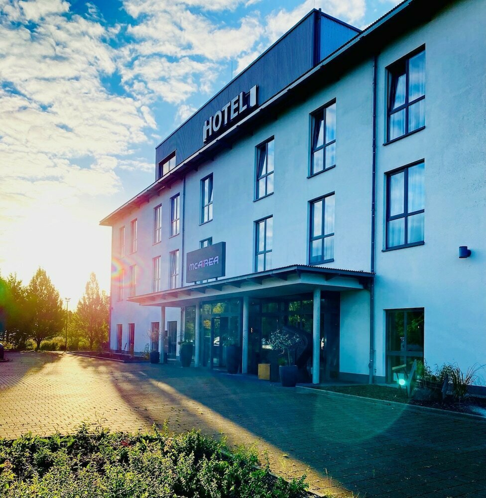 Otel Airport Hotel Paderborn, Kuzey Ren‑Vestfalya, foto