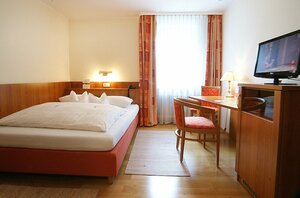 Hotel Brunner (Bavaria, Amberg, Batteriegasse, 3), otel  Amberg'den