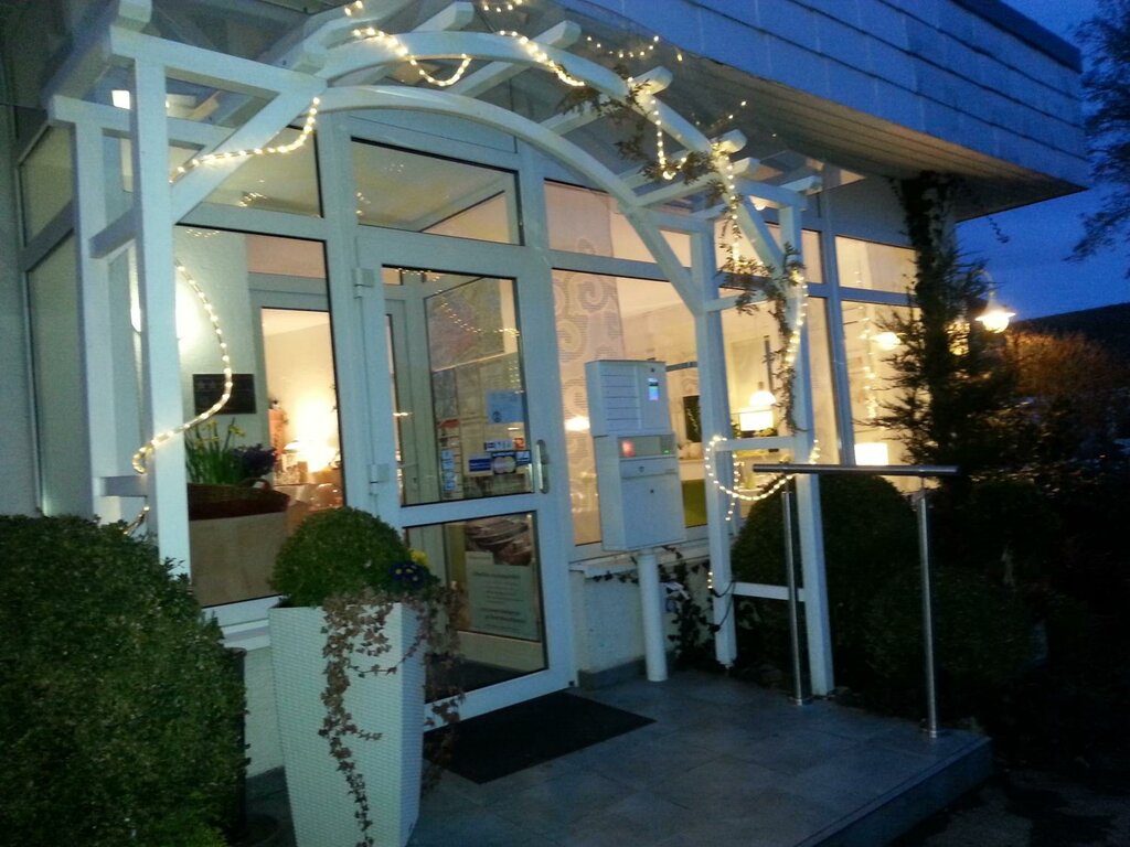 Otel Hotel Garni Sand, Tyubingen, foto