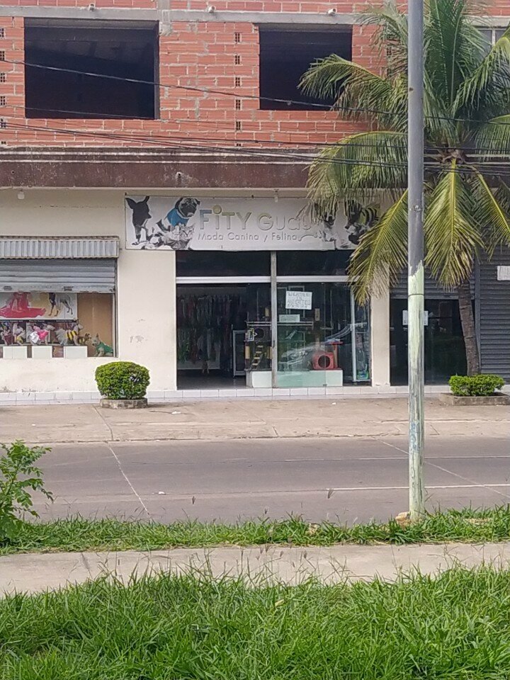 Petshop Fity Guau, Santa‑Krus, foto