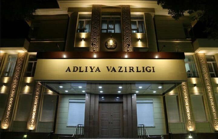 Dernekler, birlikler O'zcharmsanoat, Semerkant, foto