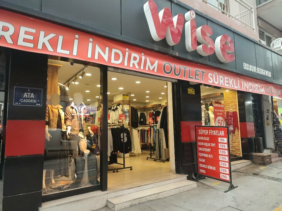 Giyim mağazası Wise, İzmir, foto
