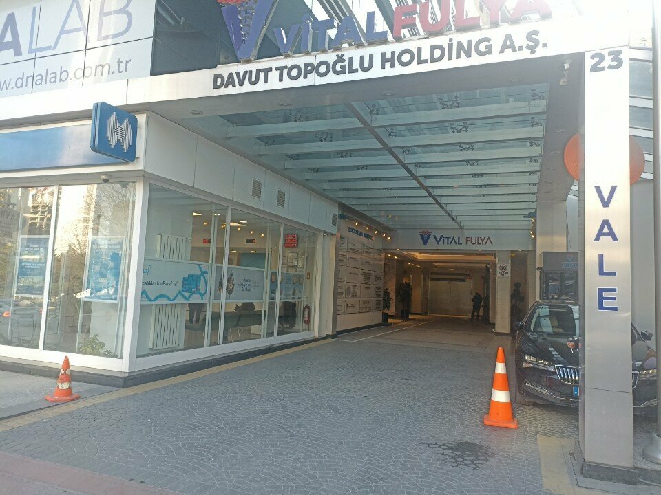 Plastik cerrahi klinikleri Op. Dr. Çağıl Meriç Erenoğlu, İstanbul, foto