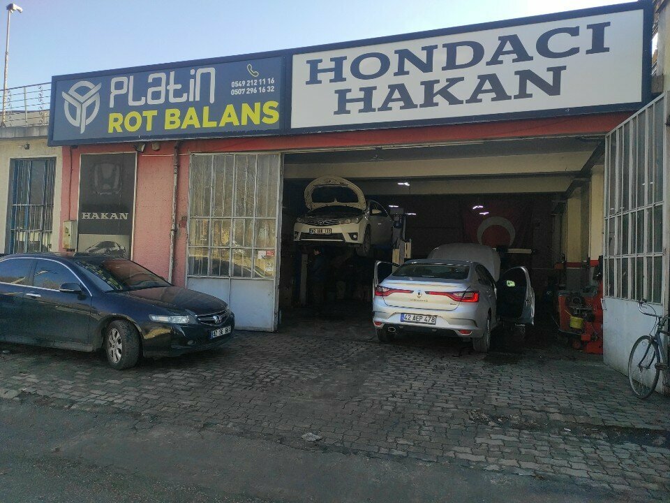 Otomobil servisi Platin Rot Balans, Konya, foto