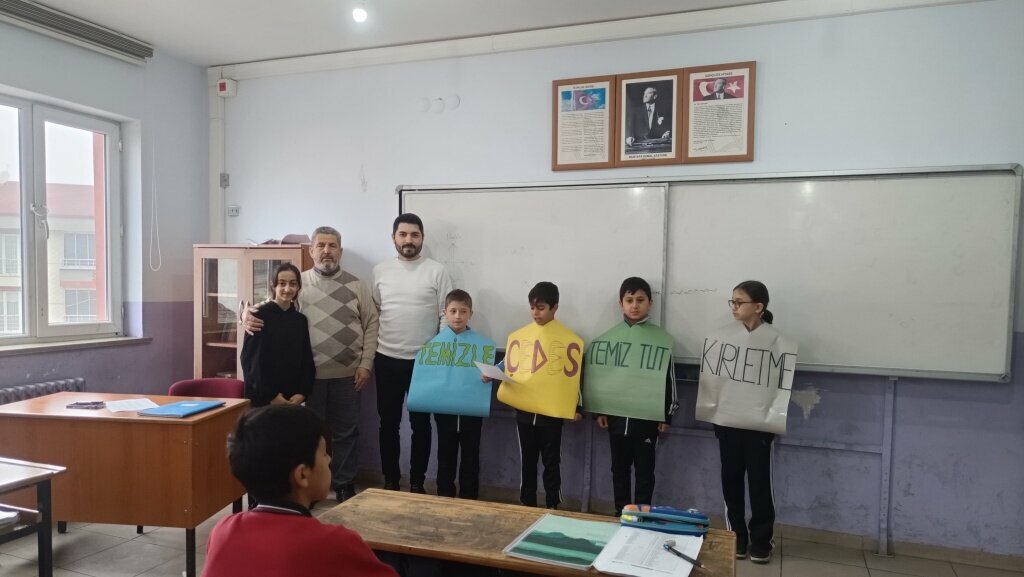 Ortaokul Fazıl Ahmet Paşa Ortaokulu, Vezirköprü, foto