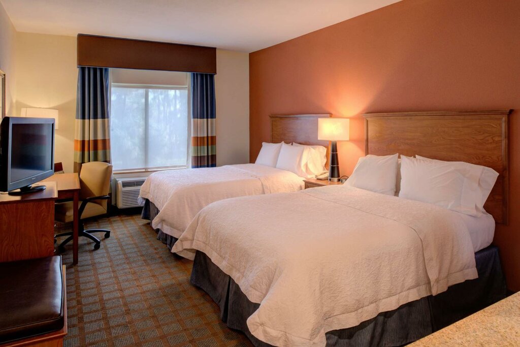 Otel Hampton Inn & Suites Ontario, Ontario, foto