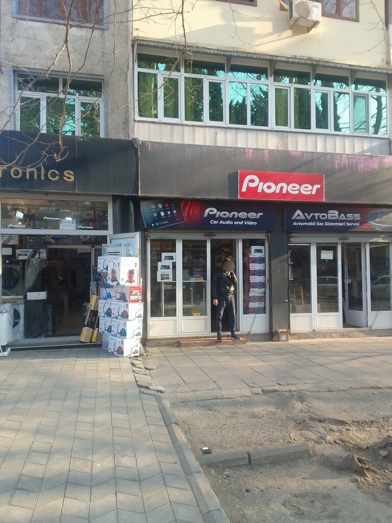 Otomobil yedek parçaları Pioner Avto Bass, Mingeçevir, foto