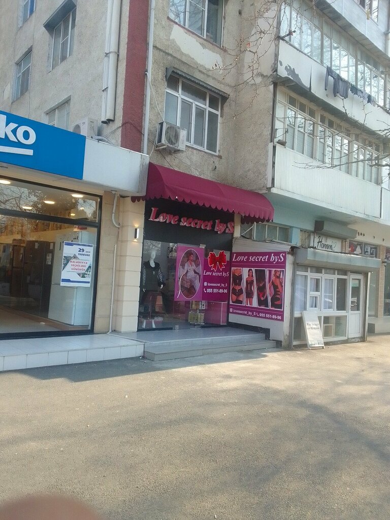 i̇ç giyim ve mayo mağazası Lövhə seyret iç geyimləri, Mingeçevir, foto