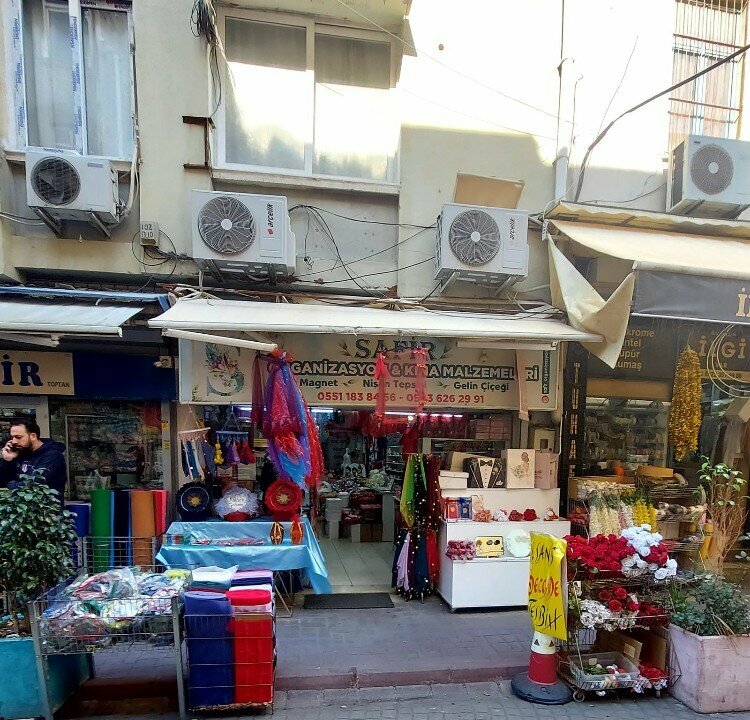 Hediyelik eşya mağazaları Safir Kına Malzemeleri, Adana, foto