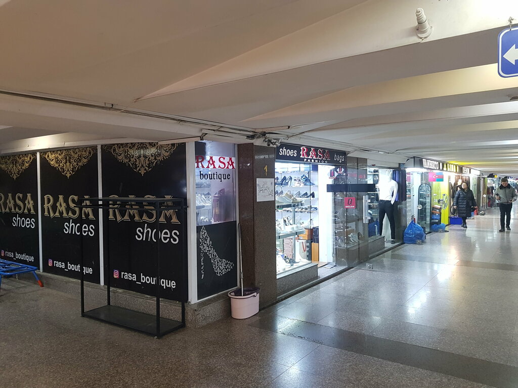 Ayakkabı mağazaları Rasa Fashion, Bakü, foto