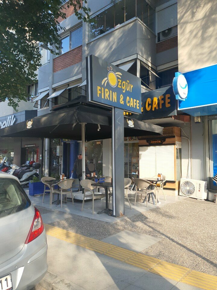 Ekmek fırını Özgür Fırın & Cafe, İzmir, foto