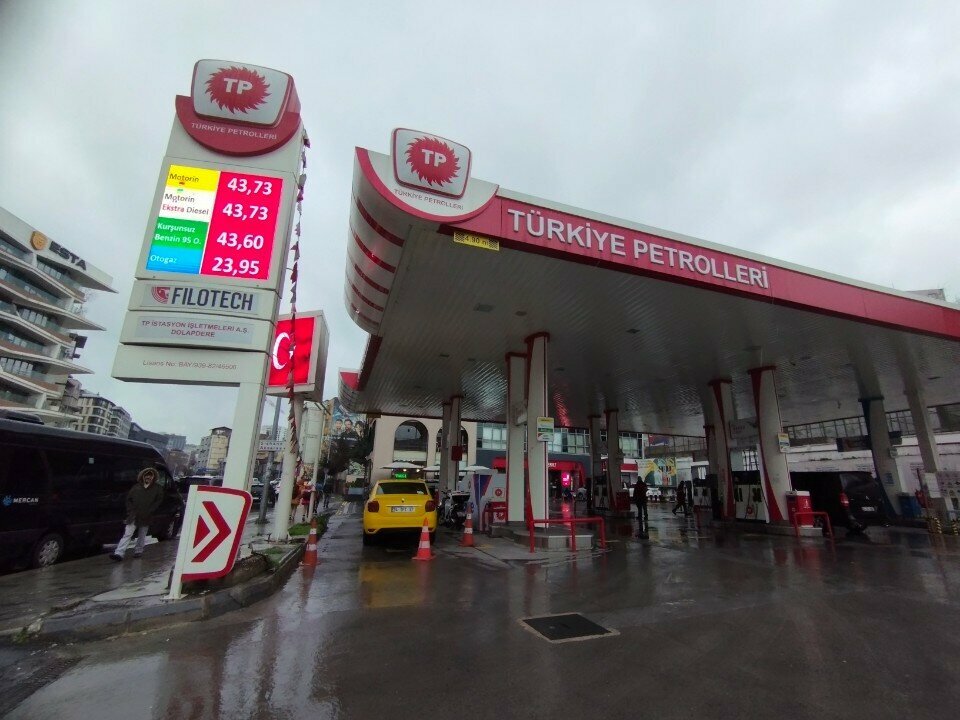 Benzin istasyonu Türkiye Petrolleri, İstanbul, foto