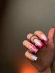 Les. Obsessed Nails (Vladimirskiy Avenue No:17к3), güzellik salonu  Saint‑Petersburg'dan