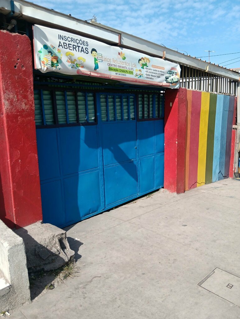 Anaokulları Centro Infantil Lirios Reluzentos, Loanda, foto