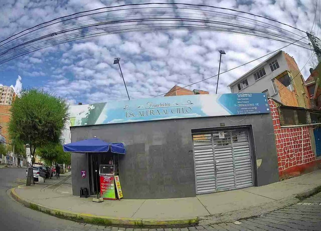 Cenaze hizmetleri Funeraria Escalera Al Cielo, La Paz, foto