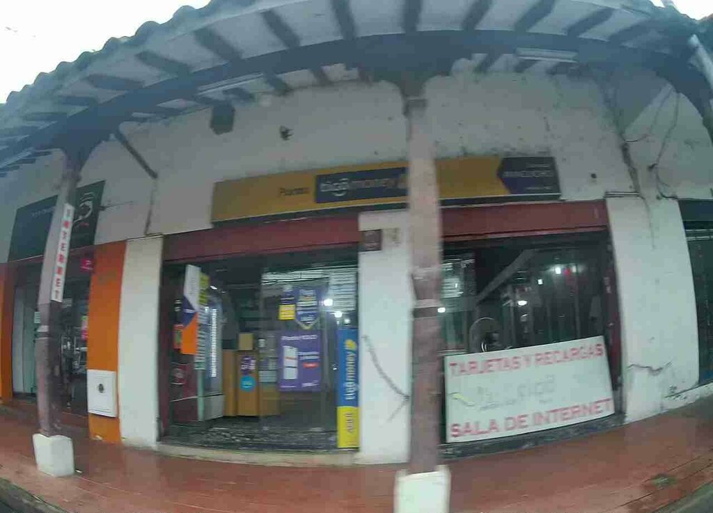 i̇nternet kafeler Ayacucho, Santa‑Krus, foto