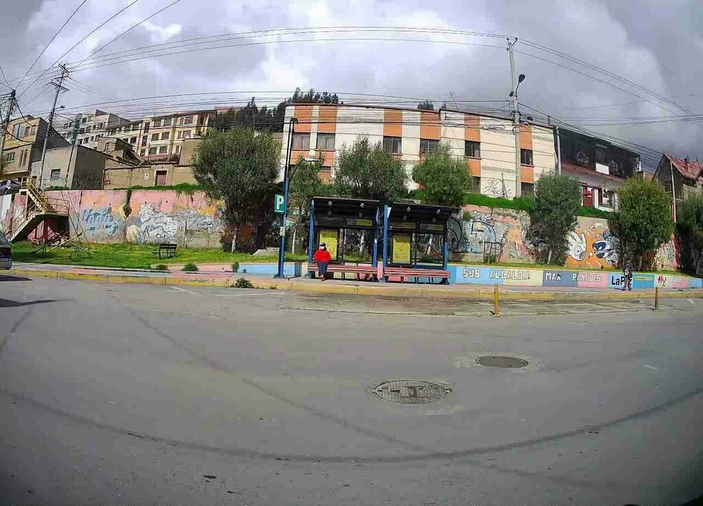 Toplu taşıma durağı Pumakatari, La Paz, foto