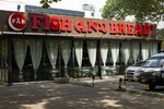 Fish and Bread (Islam Karimov Street No:17), kafe  Taşkent'ten