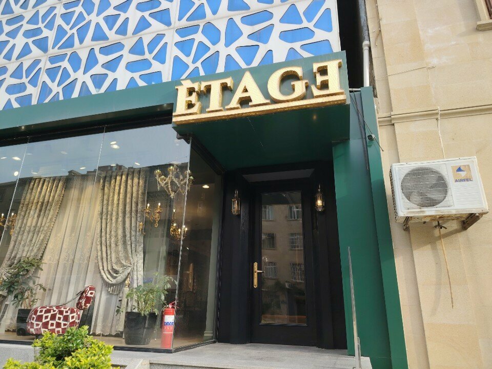 Perde ve korniş üreticileri Etage, Bakü, foto