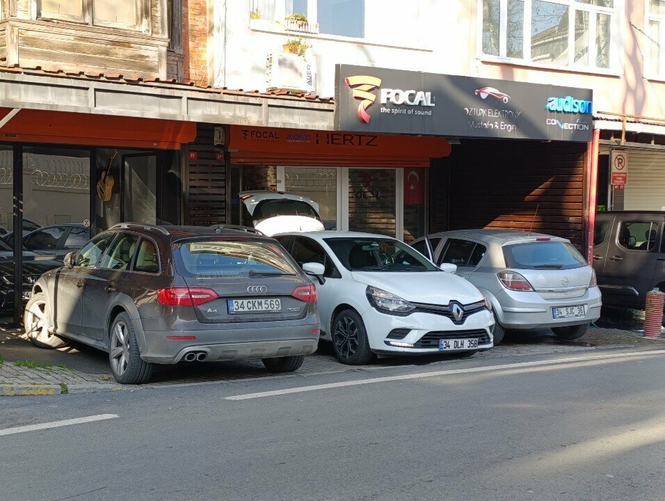 Elektronik cihaz ve parça firmaları Öztürk Elektronik, İstanbul, foto
