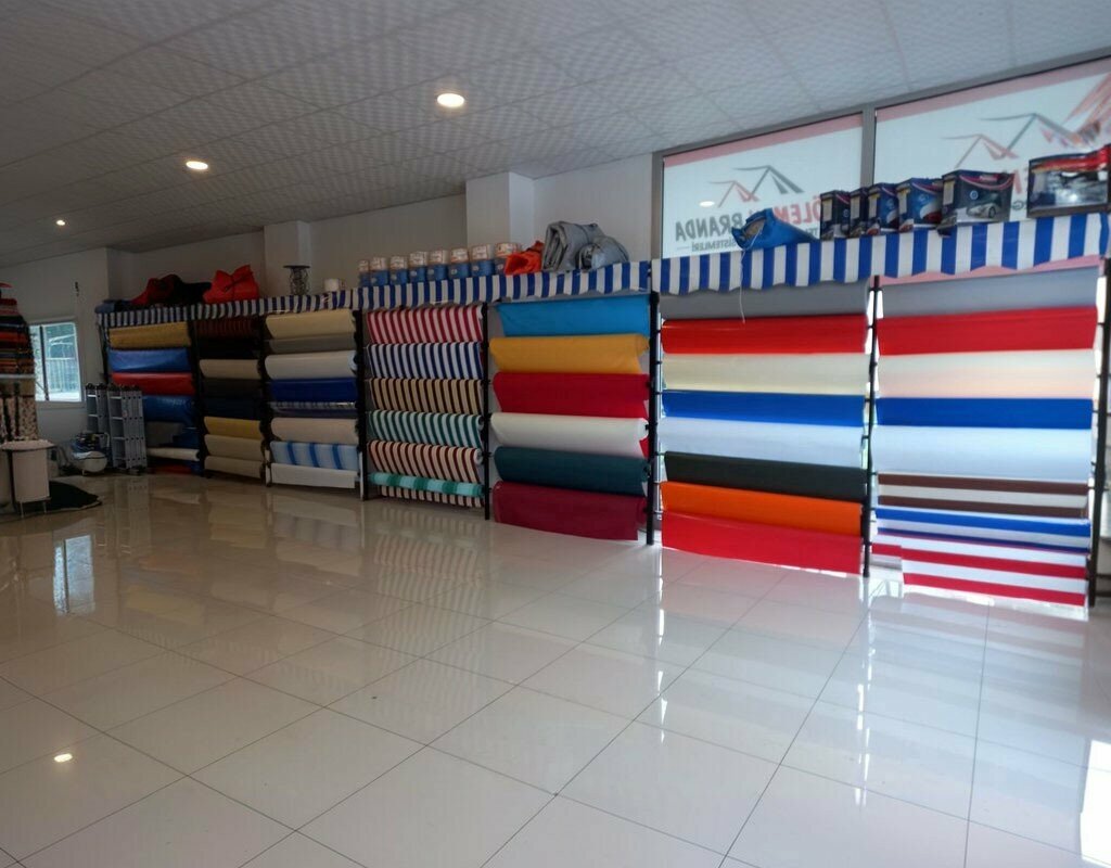 Çerçeve ve çadır yapıları Kölemen Branda Tente Pergole Sistemleri, Milas, foto
